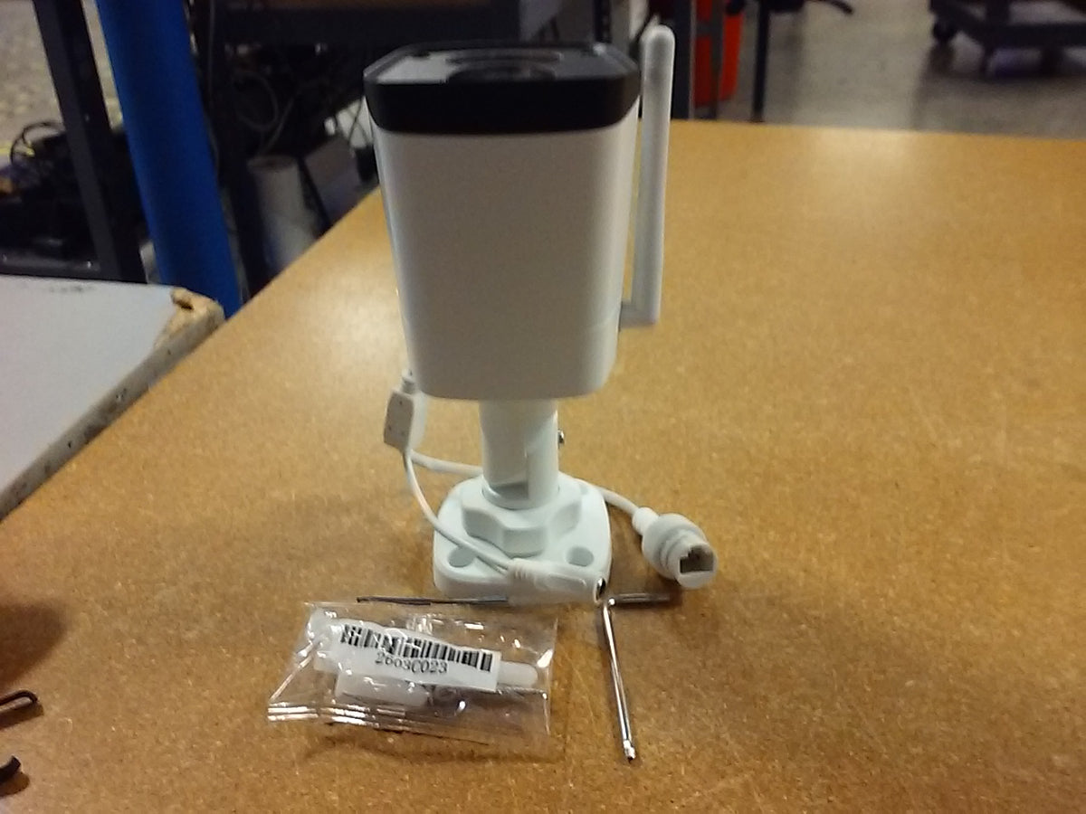 FullHD 1080p 2MP Wi-Fi Weatherproof Bullet IP Security Camera with a 2 ...